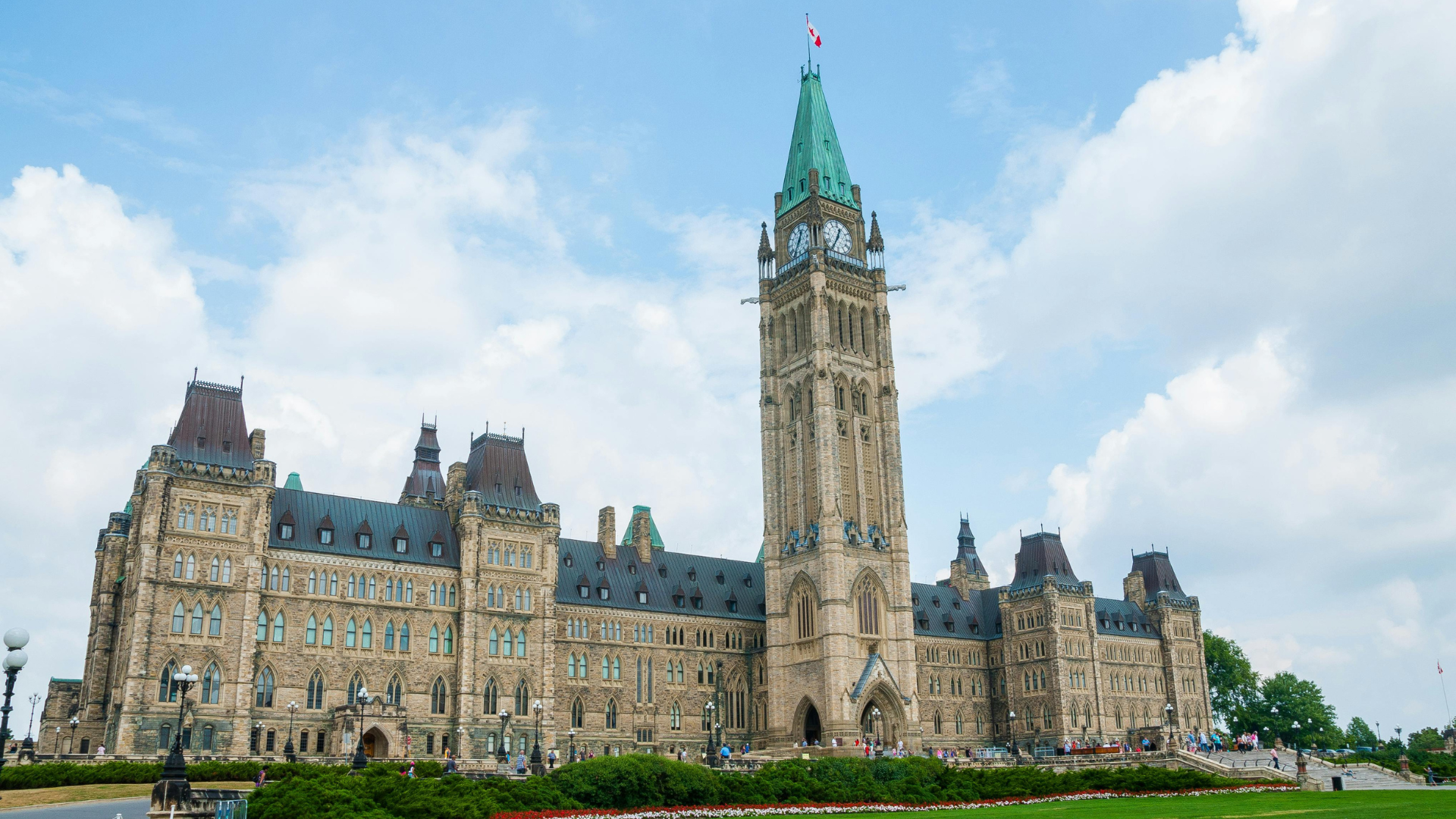 Charging Investment: Ottawa commits $97M for EV and clean transport ...